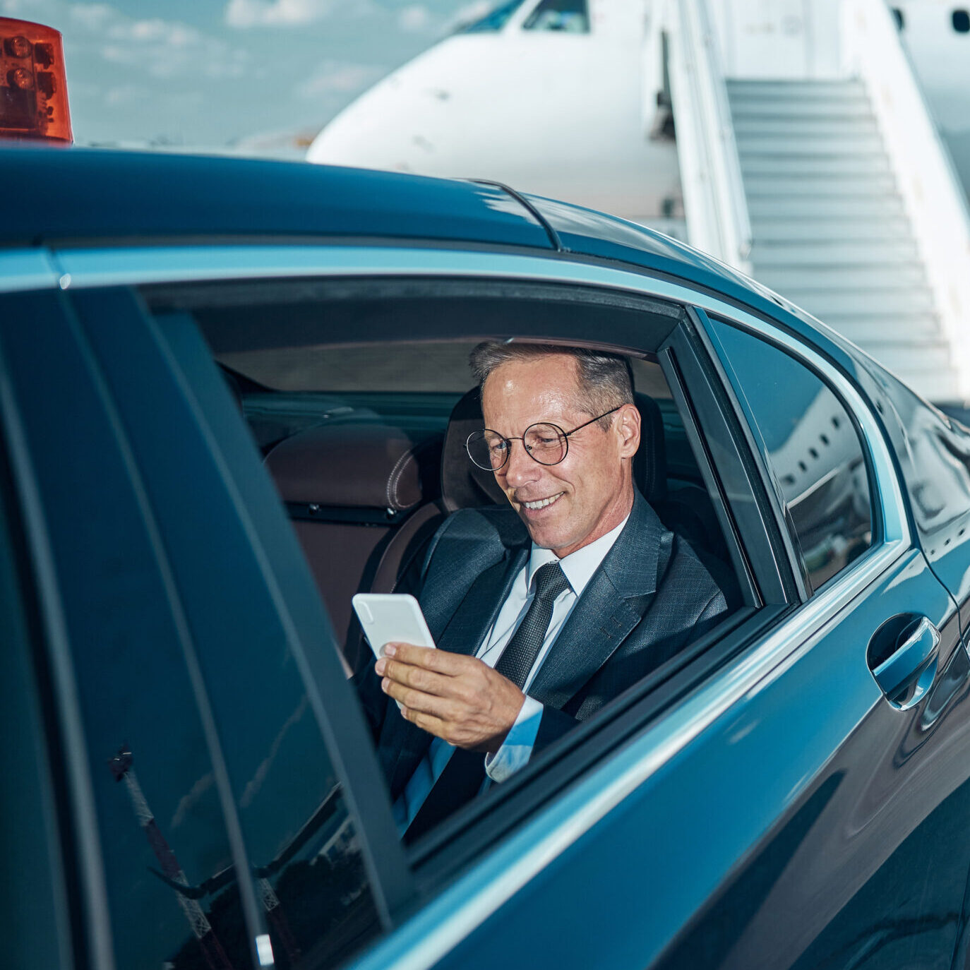 VVIP Tarmac - Global VIP Meet & Greet Service | Airport Fast Track